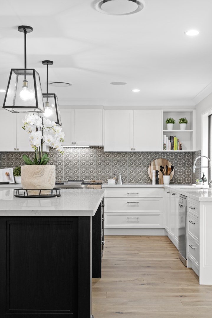 Coomera Kitchen - Projects - polytec