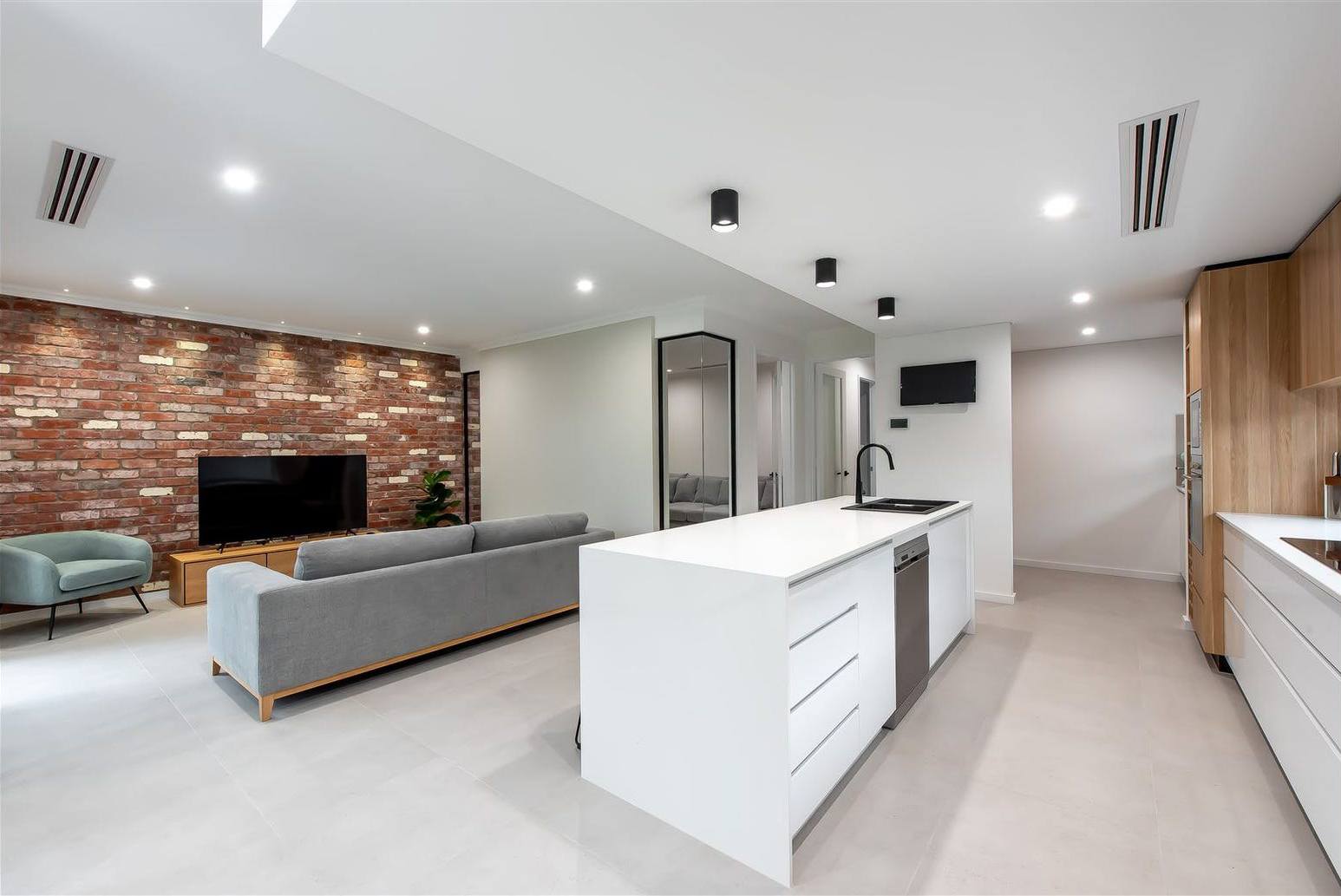 Dianella Waverley Home - Projects - polytec
