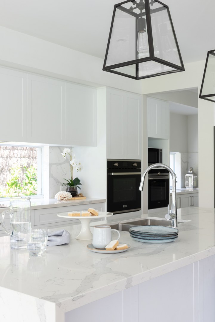 West Coast Hamptons Kitchen - Projects - polytec