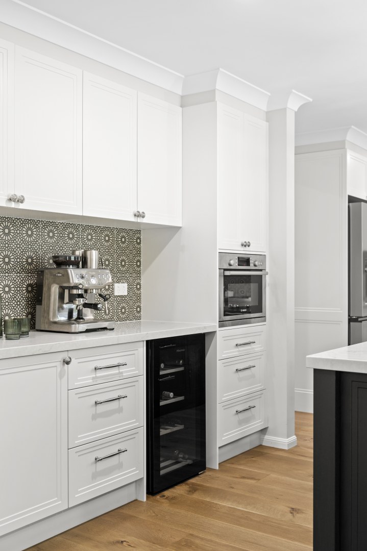 Coomera Kitchen - Projects - polytec