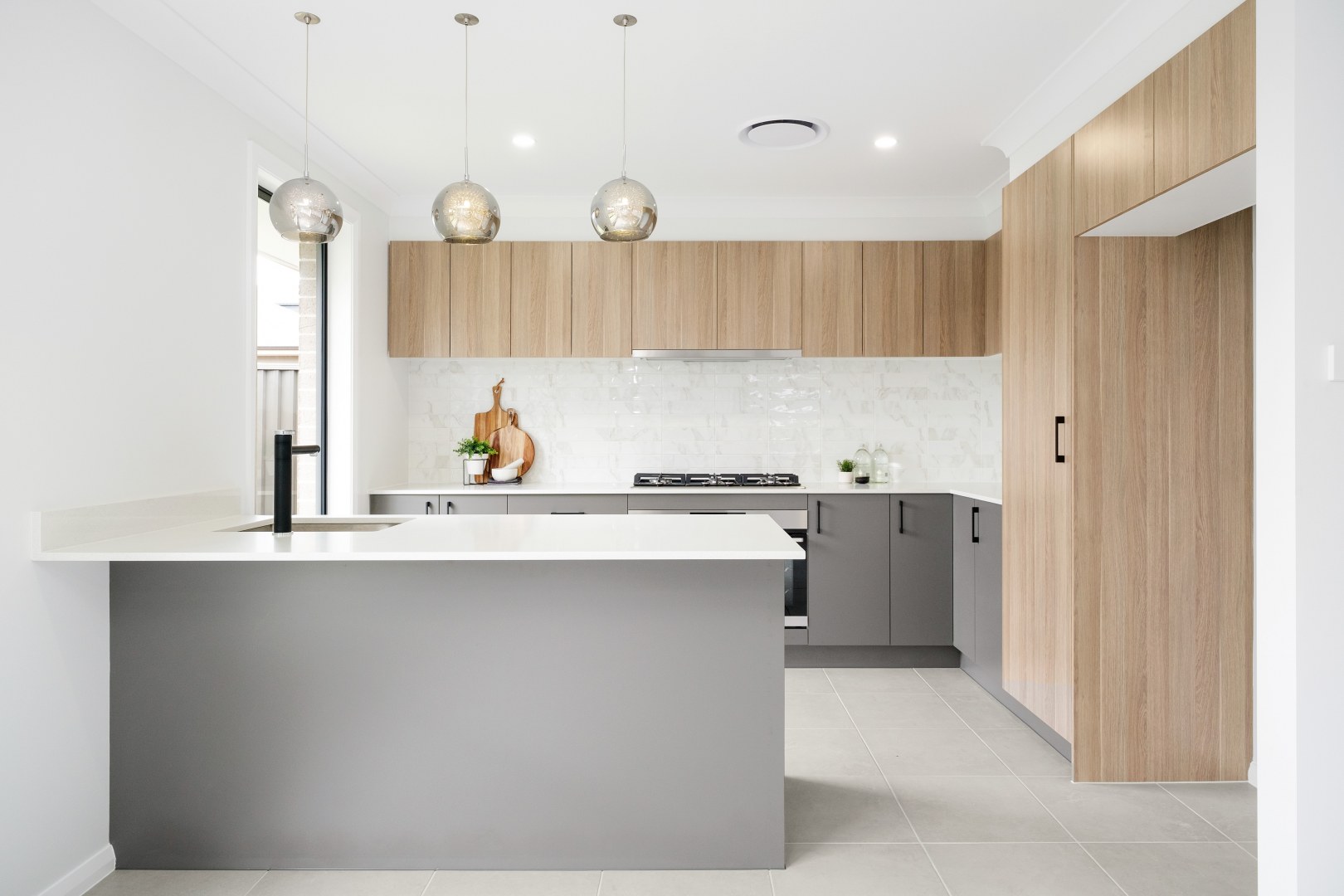 THE OLIVEA 'CONTEMPORARY' - Projects - polytec