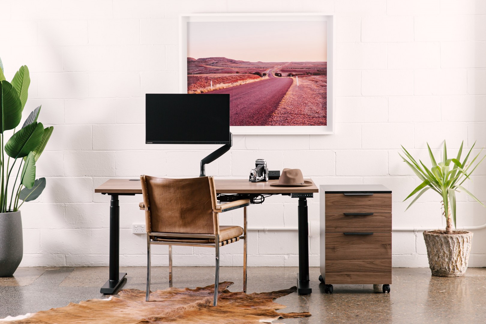 Holistic Desks - Projects - polytec